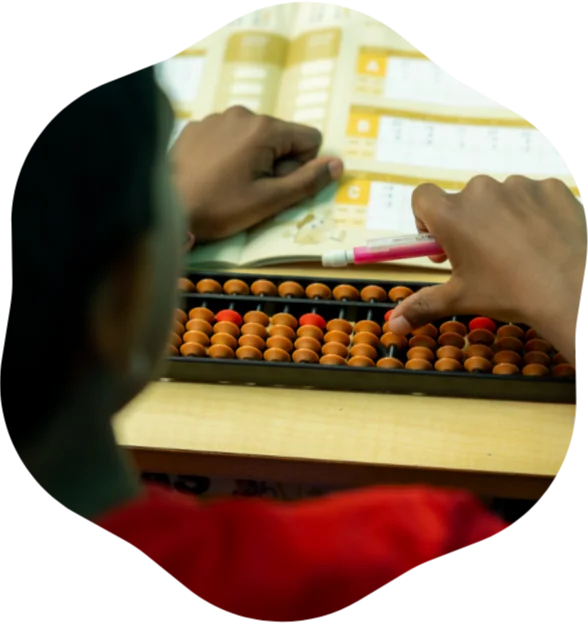 UCMAS | Program